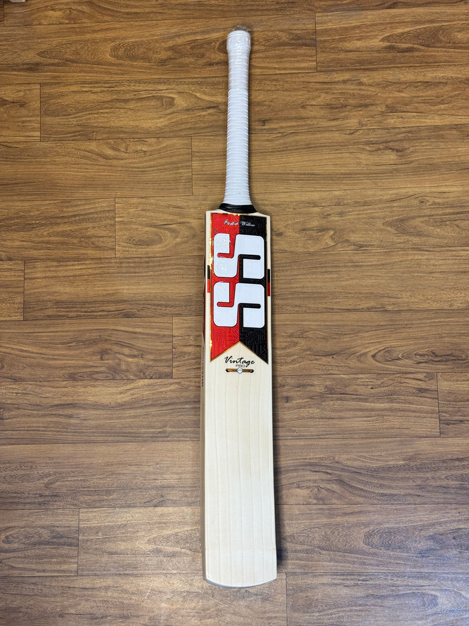 ENGLISH WILLOW – Dc7 Sports
